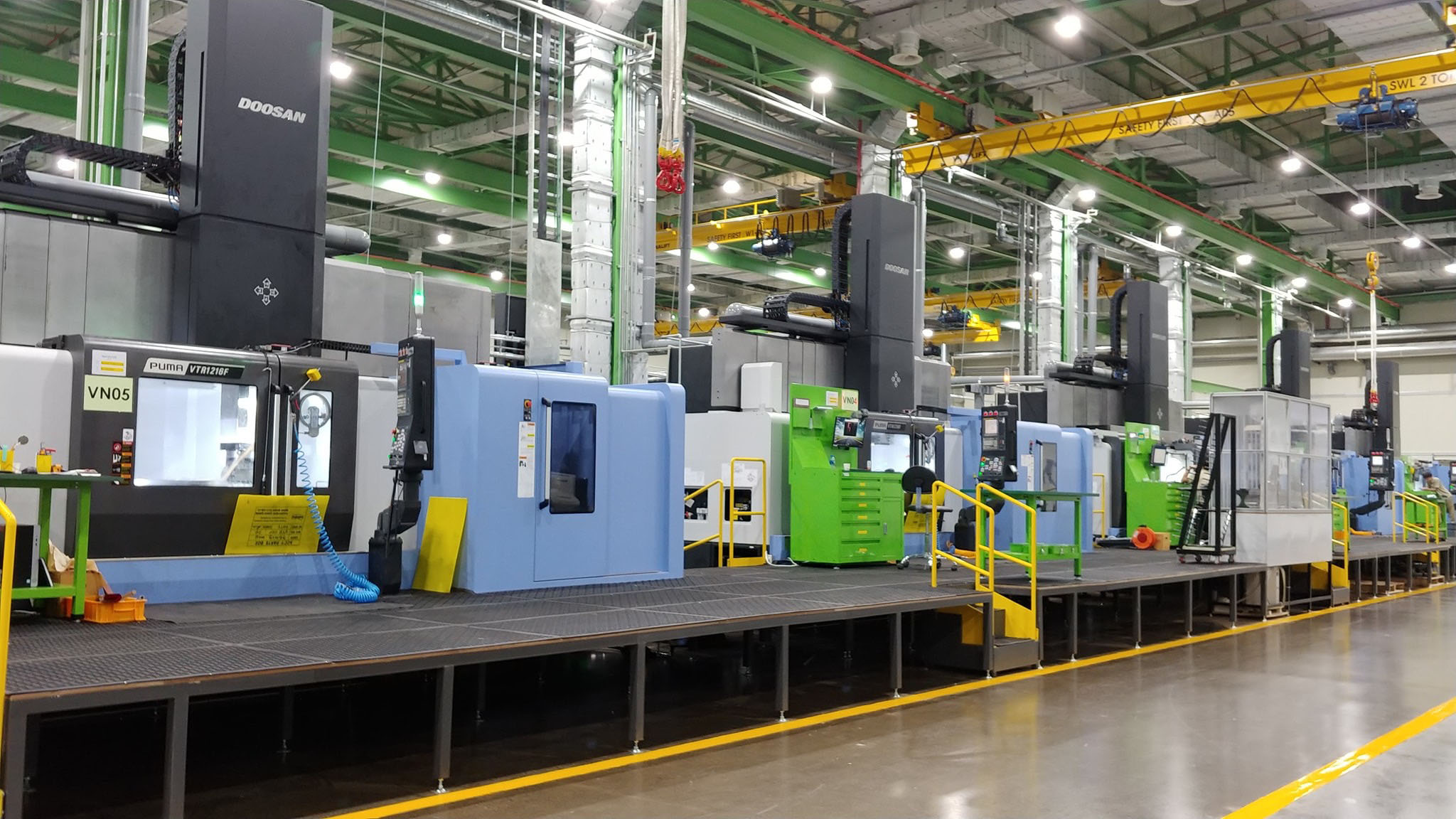 Big machines for big aerospace aspirations. - Mills CNC