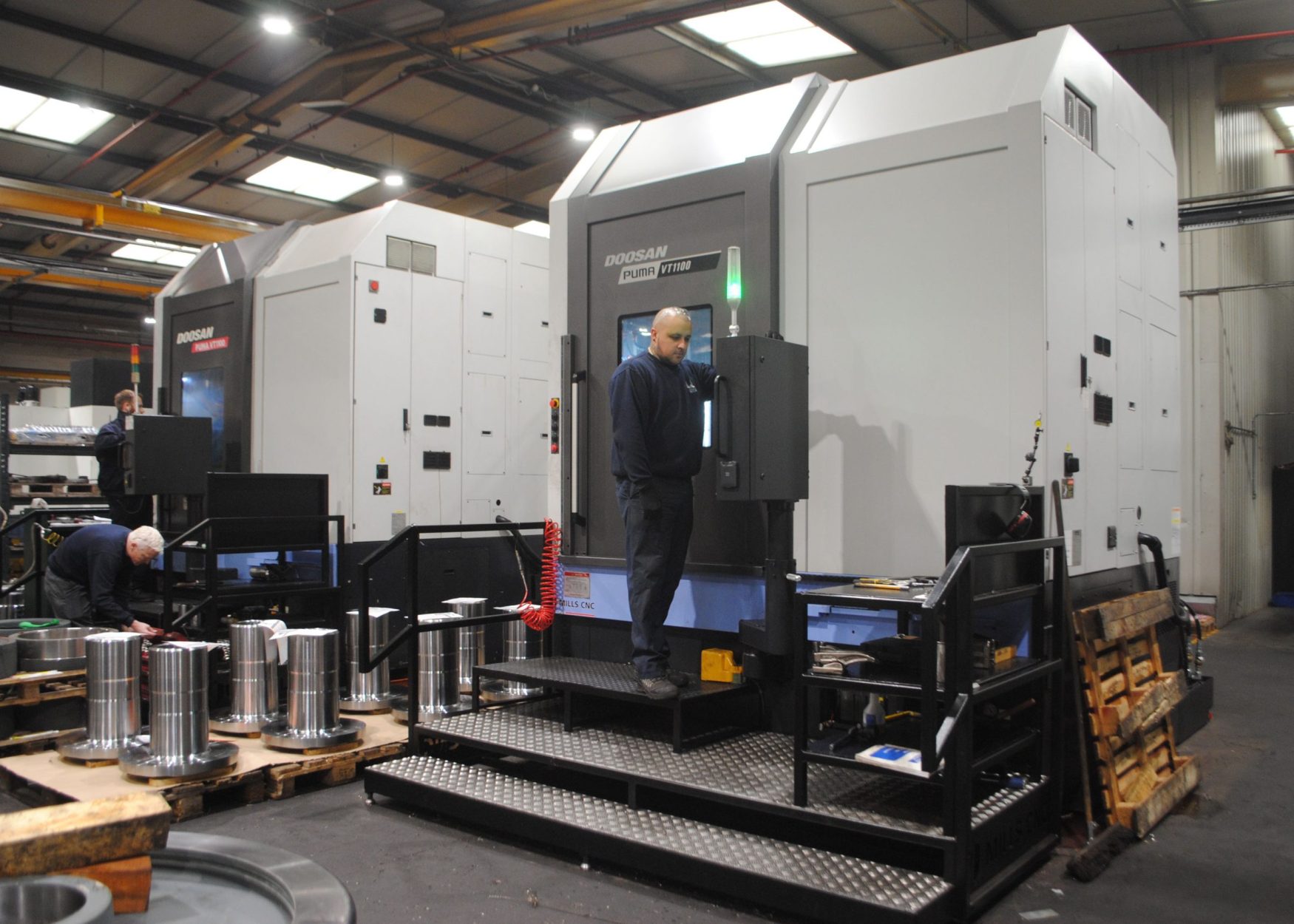 Double Column Moving Cross Rail Machining Centres - Mills CNC