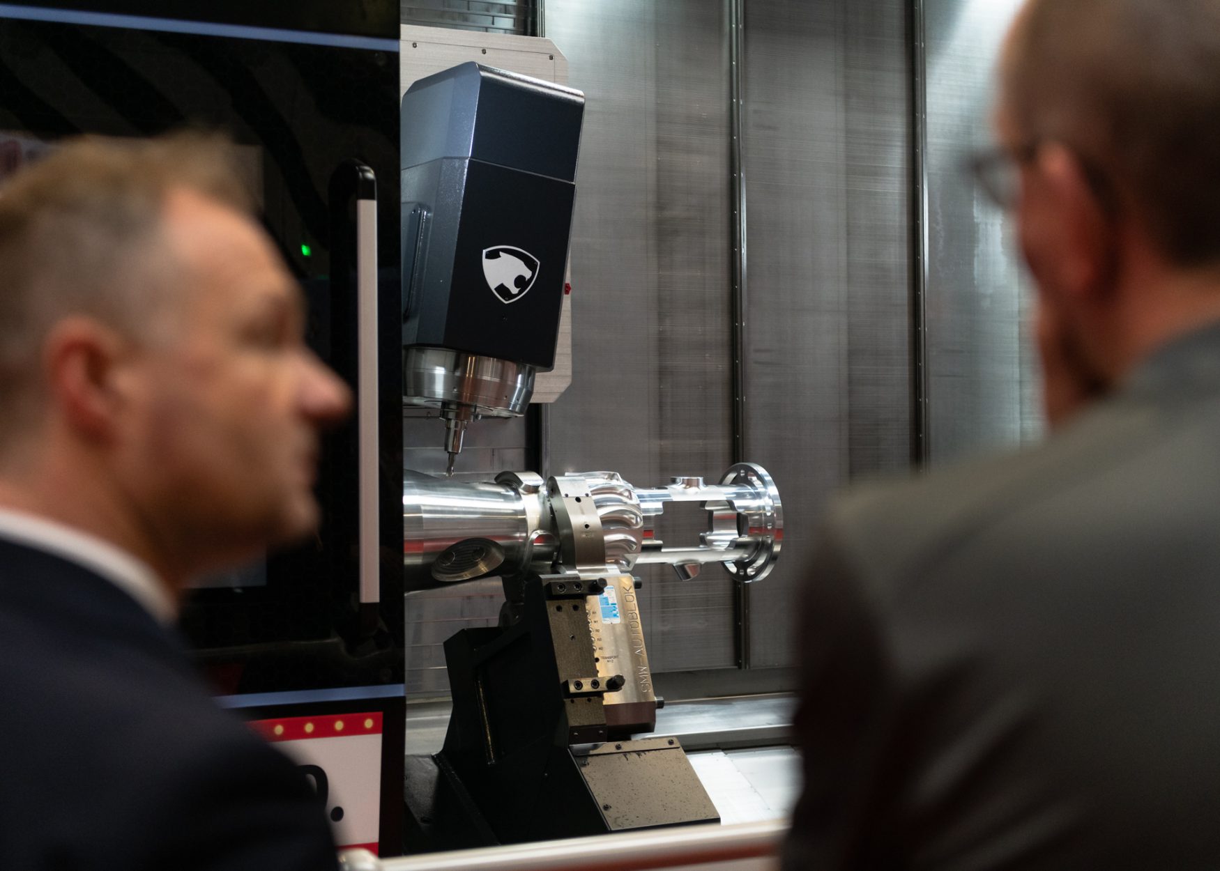 Delivery & Installation - Mills CNC