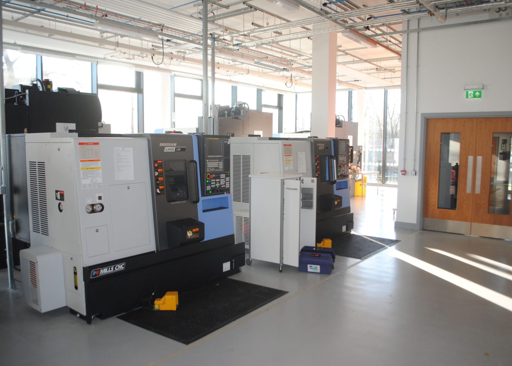 Double Column Fixed Cross Rail CNC Machines - Mills CNC